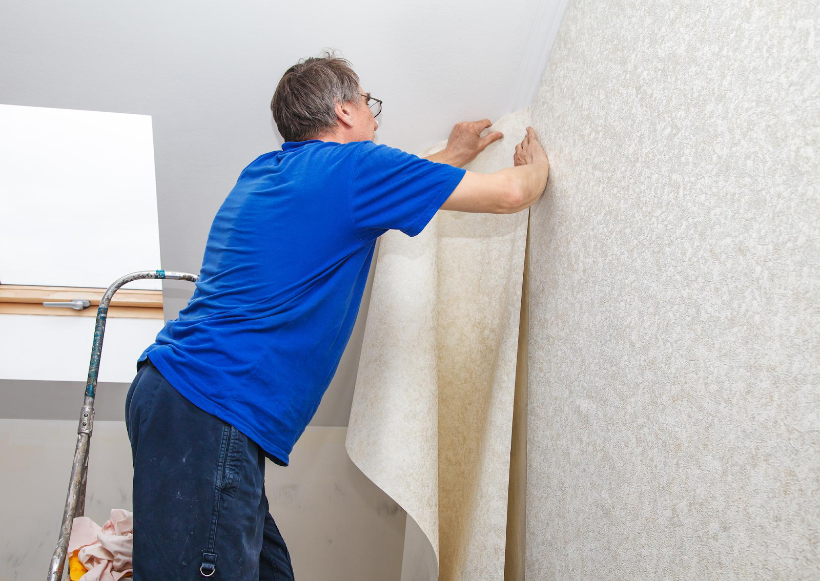 Expert Toronto Wallpaper Hanging Services | Apex Wallpaper Installation
